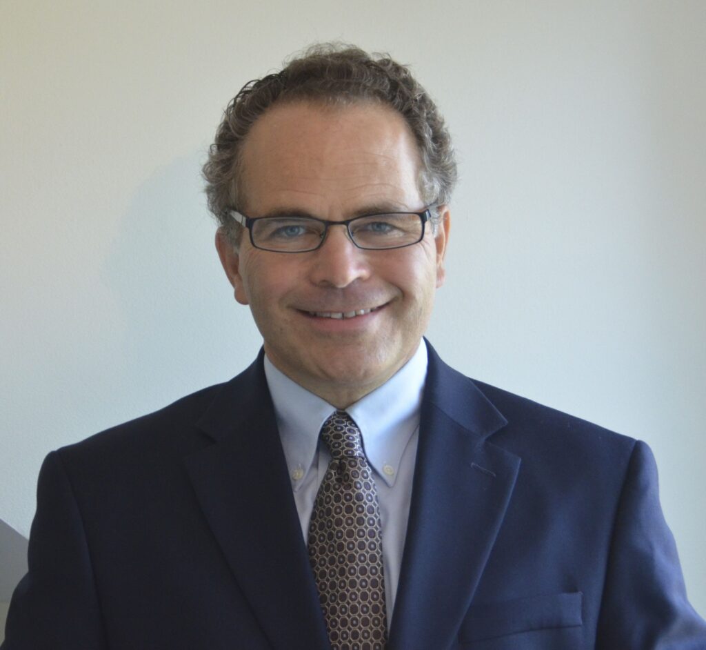 Bruce Redman Becker - headshot - QuantaPanel IGS